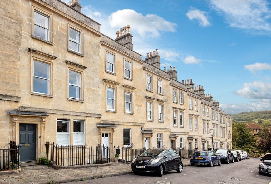 4 Bedroom Property For Sale in Chatham Row, Walcot Street, Bath, BA1 ...